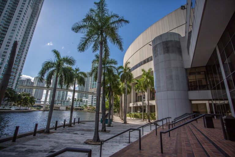 Shows in Miami This Weekend | James L. Knight Center